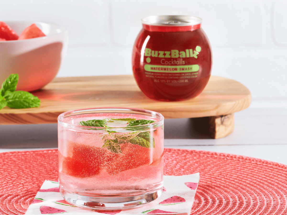 Sparkling Watermelon Cocktail - Buzzballz